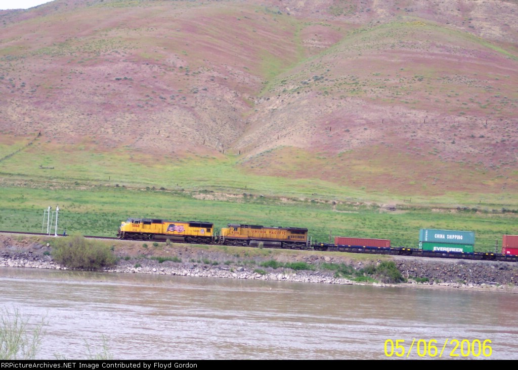 UP 5068, UP 9316 Snake River ID/OR